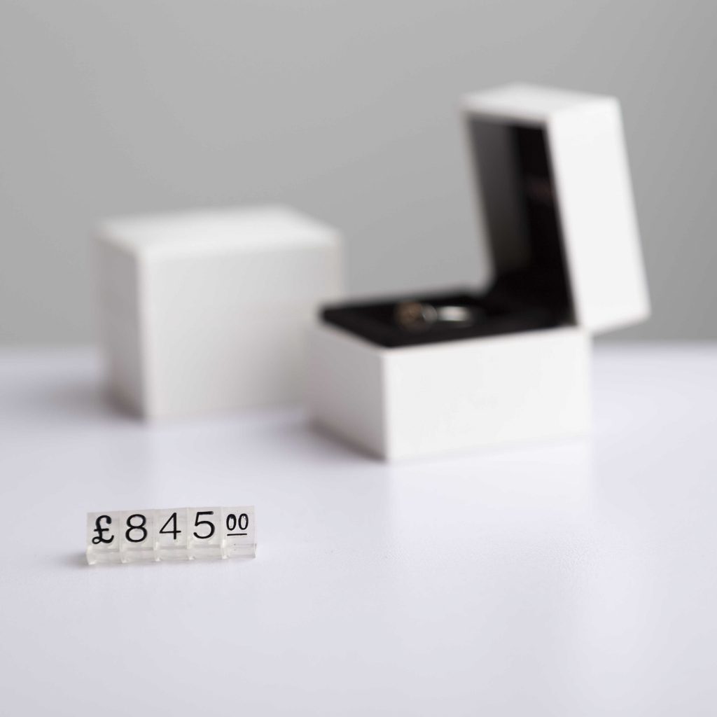 Price Cube Kits for Retail | Bespoke Colours, Sizes & Fonts