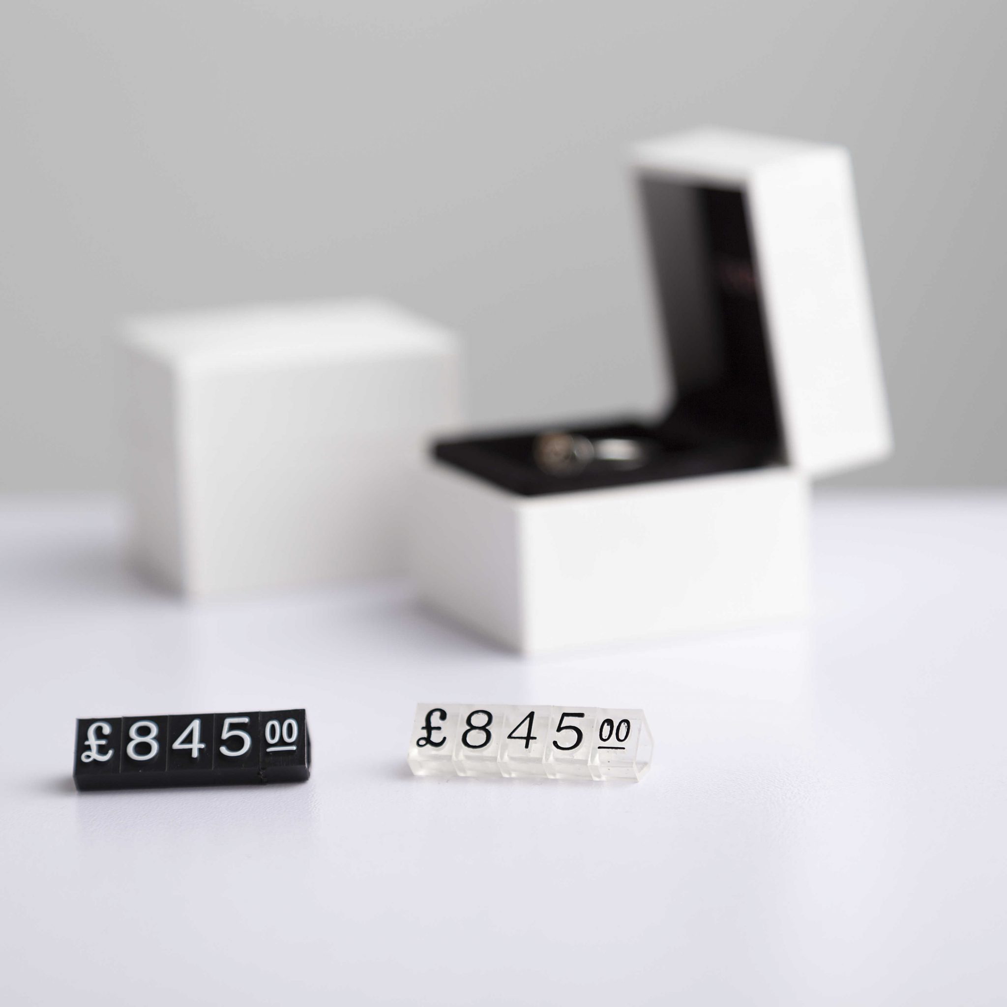 Price Cube Kits for Retail | Bespoke Colours, Sizes & Fonts