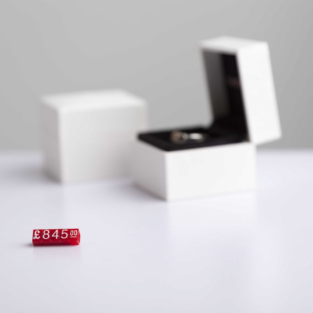 Price Cube Kits for Retail | Bespoke Colours, Sizes & Fonts