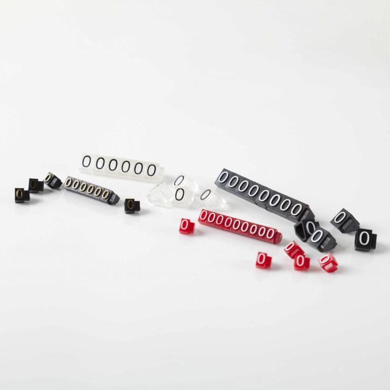 Price Cube Kits for Retail | Bespoke Colours, Sizes & Fonts